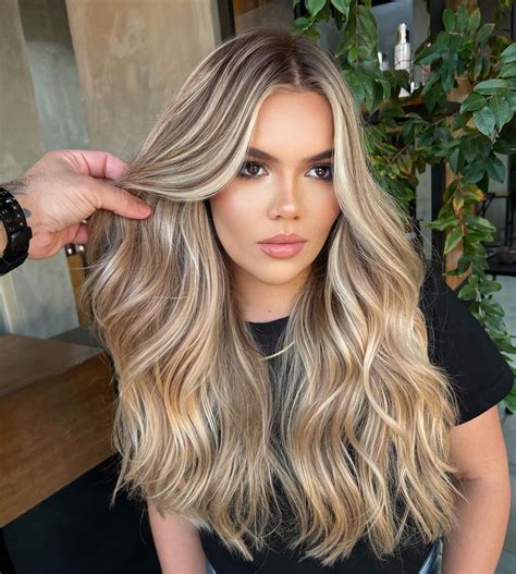 L U C A S J E S U S O Loiro Do Ano Mechas Com Abertura De Fundo E