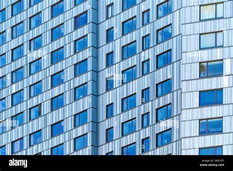 Diagonal Window Pattern Of Downtown Brooklyn Apartment Tower Stock