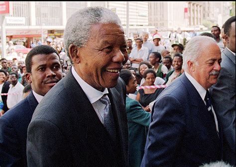 The Life Of Nelson Mandela Timelines Los Angeles Times