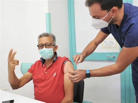 Terza Dose Di Vaccino Quali Possono Essere Gli Effetti Collaterali