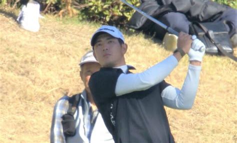 中島啓太 プロ2年目で賞金王！最終18番チップインで賞金ランク2位金谷拓実を突き放す 優勝はプロ12年目の鍋谷太一【男子ゴルフ】 Tbs