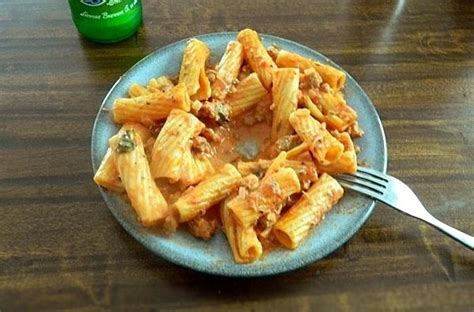 10 Tricks You Need To Use For Better Tasting Food From Your Microwave