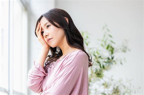 頭がスッキリしない原因は？5つの対処法で脳疲労やストレスを解消