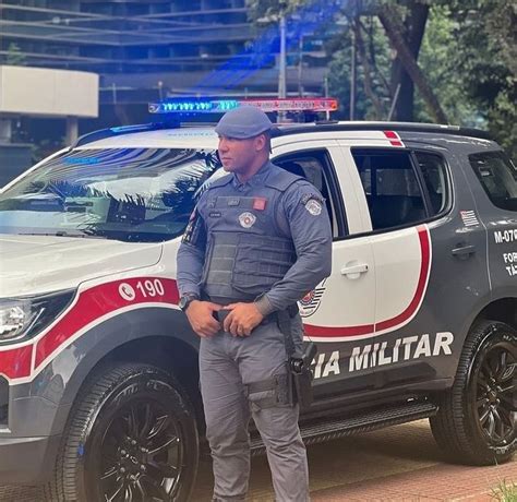 Pin de Dylan Kaled em Salvamentos rápidos Pmesp Carro de polícia