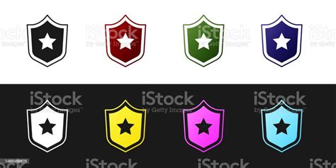 흑백 배경에 격리된 경찰 배지 아이콘을 설정합니다 보안관 배지 기호 별 기호가 있는 방패 벡터 감시에 대한 스톡 벡터 아트 및 기타 이미지 Istock