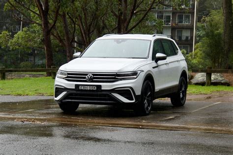 2023 Volkswagen Tiguan Allspace Life Review DiscoverAuto