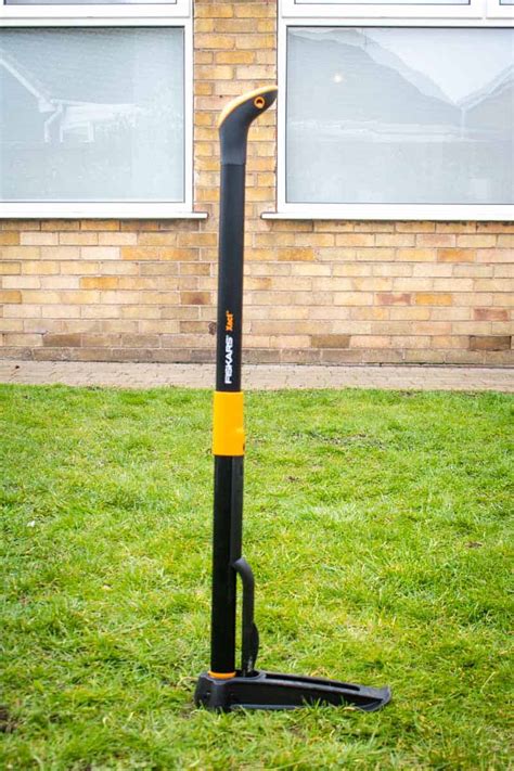 Fiskars Xact Weed Puller Review The Carpenters Daughter