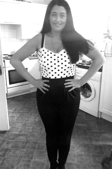 Irish Chubby Milf From Cork Porn Pictures Xxx Photos Sex Images Pictoa