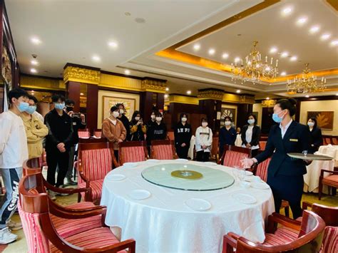 校企互动 共同育人——我校旅游与酒店管理专业学生前往广州增城恒大酒店参加认识实习 广州城建技工学校（唯一官网）
