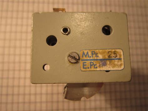 Condensator Variabil Cu Aer Din 1967 Vintage Tranzistorizat