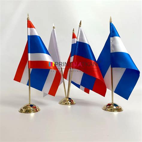 Флаги стран на стол