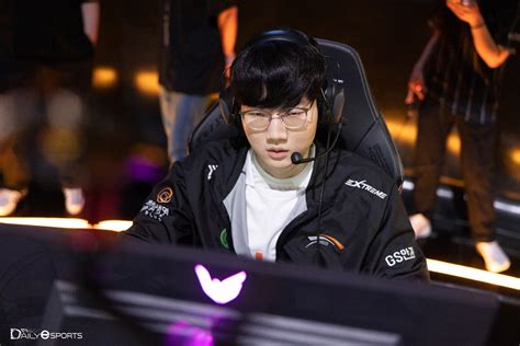 포토 바이퍼 박도현 1세트는 완패네
