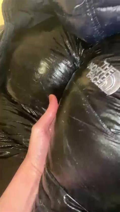 Puffer Mans Pecs Being Worshipped