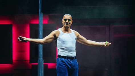 Apache 207 Bringt Die Münchner Olympiahalle Zum Beben