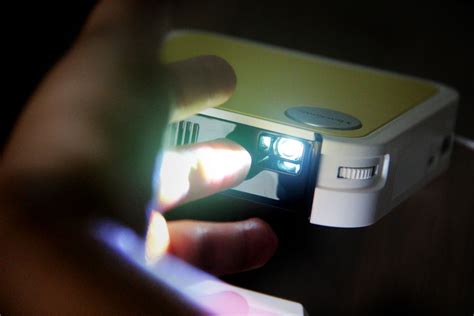 Geek Review Viewsonic M1 Mini Plus Projector Geek Culture