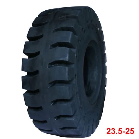 Good Chunking And Puncture Resistance Solid Wheel Loader Tires With