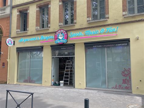 Enseigne Lumineuse Toulouse Lettres Bloc Led Signenseigne