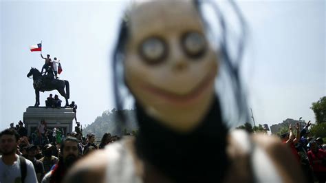 Gobierno Colombiano Asiste A 20 Connacionales En Medio De Protestas En