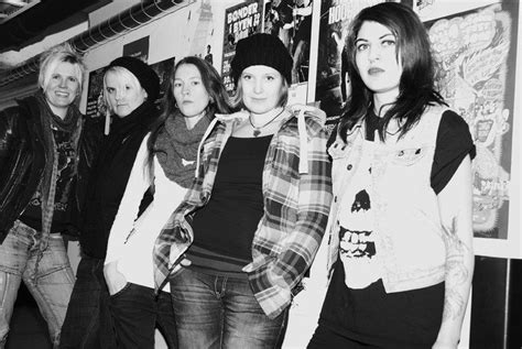 Wicked Curves Reverbnation