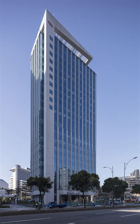 Cy Lee And Partners 李祖原聯合建築師事務所 • 新光人壽南港大樓南港老爺行旅