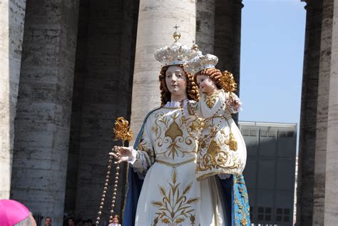 Orbis Catholicus Secundus Catholic Culture May Procession And Crowning