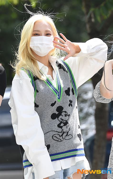 Clc 장예은 금발 여신 포토엔hd 손에 잡히는 뉴스 눈에 보이는 뉴스 뉴스엔