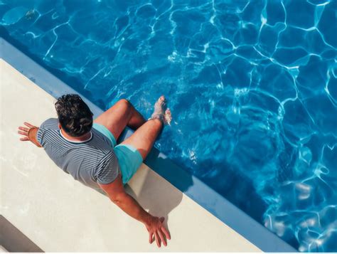 Neka Dama Za Sex U Privatnom Bazenu Moze Nadoknada 📢📢📢📢📢📢📢 Seksi Adresar Licni Kontakti