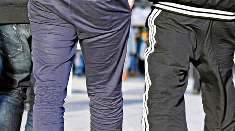 Schule Verbietet Jogginghosen Im Unterricht