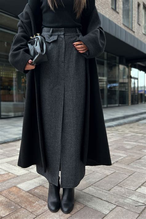 Штани шорти спідниці