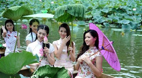 بهتر از مردان واقعی؛ دختران چینی پارتنر ساخته هوش مصنوعی را ترجیح می‌دهند