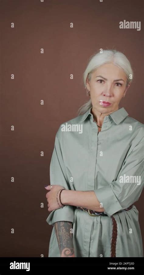 Mature Woman Tattoo Stock Videos And Footage Hd And 4k Video Clips Alamy