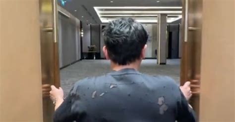 รวมรูปภาพของ ทายาทรุ่นที่ 3 พาทัวร์เอง ออฟฟิศ เด็กสมบูรณ์ ย่านสาทร มูลค่ากว่า 826 ล้าน มี