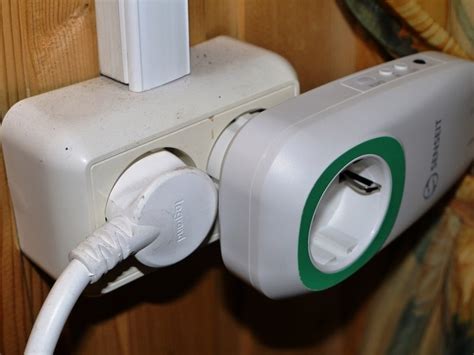 ჩემი ქმარი ყოველ ღამე ტოვებს სველ პირსახოცს ფანჯრის ქვეშ ყველაზე უცნაური ხელრხი რომელმაც გაამართლა