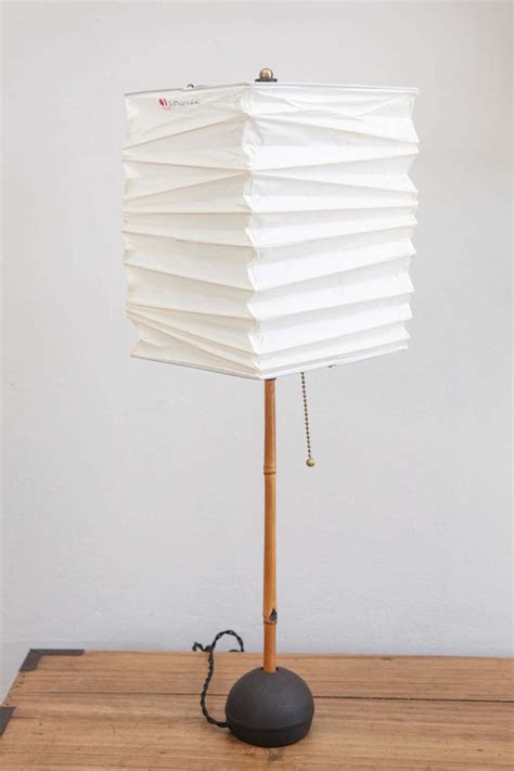 Vintage Isamu Noguchi Table Lamp At 1stdibs