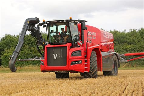 Quad 550 J Riley Beet Harvesters Ltd