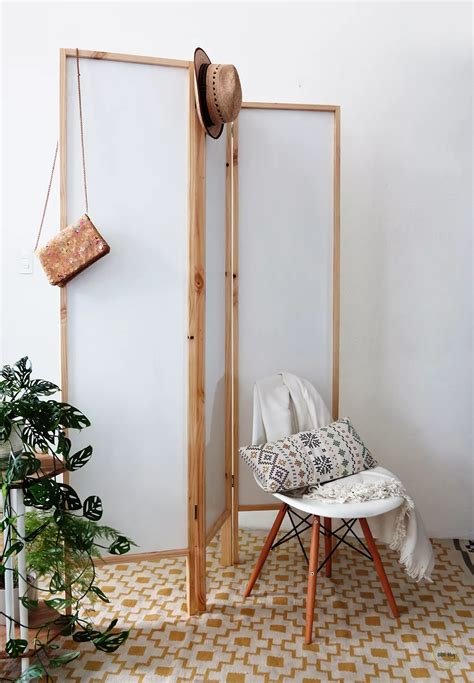 How To Build A Simple Room Divider