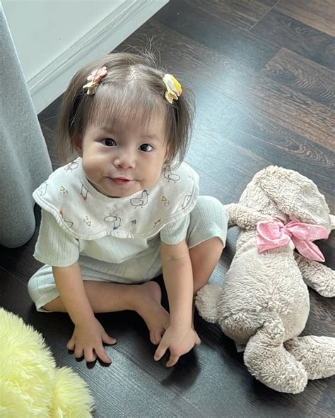 Idol 1 Tuổi Rưỡi Pam Yêu Ơi Tạo Trend Với Chú Thỏ Tai Dài Dân Tình Lập Tức đua Nhau Lùng Mua Theo