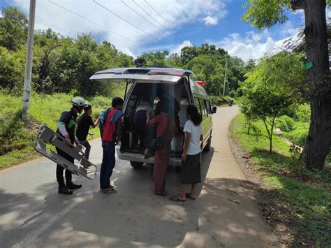 ပွဲကောက်ရေတံခွန်အဆင်းလမ်းတွင် အမျိုးသား၊အမျိုးသမီး ၆ ဦး ပဒူတုပ်ခံရပြီး