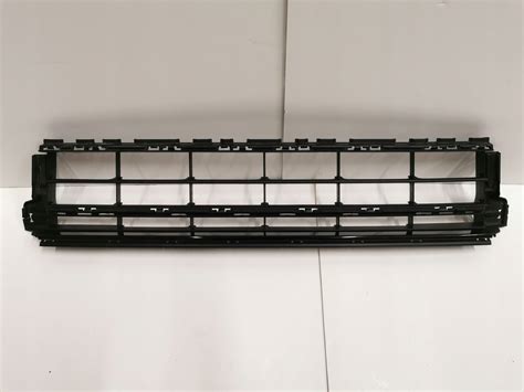 VW PASSAT B G R LINE GTE LIFT KRATKA ŚRODKOWA ZDERZAKA PRZEDNIEGO G S BAX za zł