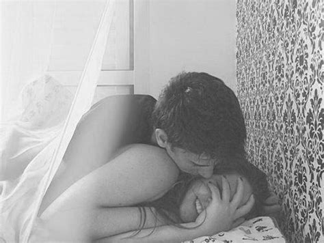 Τι ακριβώς σκέφτεται μια γυναίκα όταν κάνει σεξ neolaia gr