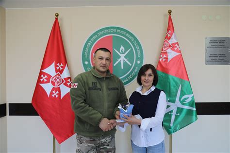 ეროვნული თავდაცვის აკადემია National Defence Academy ეროვნული თავდაცვის აკადემიაში დედის