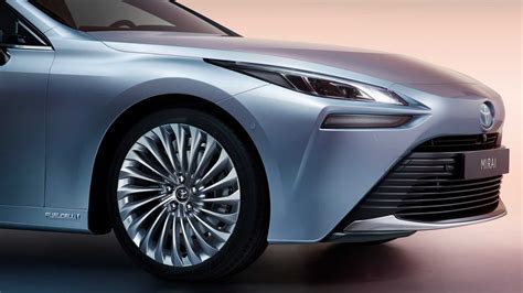 New Gen Toyota Mirai Fcev Sedan Unveiled With Many Advancements