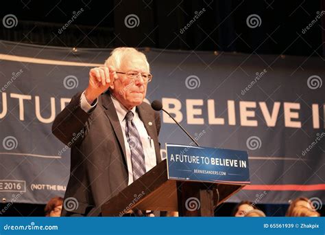 Bernie Sanders Editorial Stock Image Image Of Sanders 65561939