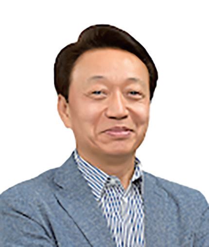 한미동맹 70주년 특집 2 우크라이나 전쟁 이후 국제질서 변화와 한미동맹의 진로 한용섭 한미우호협회