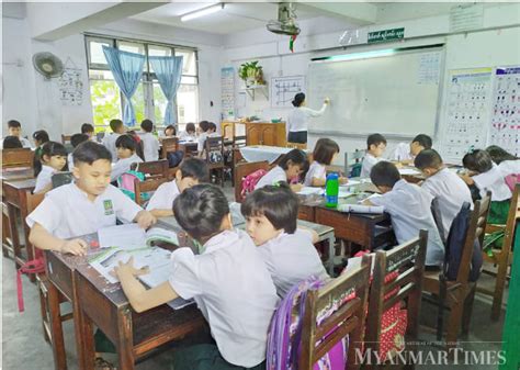 Grade 8 သင်ရိုးသစ် အလှ ကဗျာ စကားပြေ လေး တင်ပေးပ့လား ဗျ လိုအပ်လို့ပ့🤗🤗