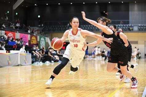 今度は全員で レッドウェーブ Fujitsu Sports 富士通