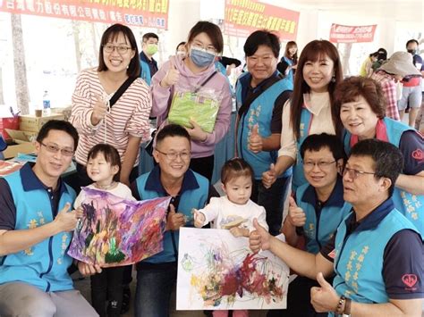 高雄美術館「校際寫生比賽嘉年華」 二千名親子熱情參與 屏東時報電子報