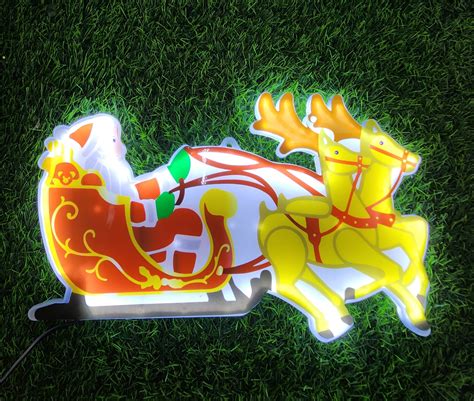 ЛЕД Светеща фигурка [ Дядо Коледа с шейна ] 40 X 25см за Украса и Декорация Koledno Bg