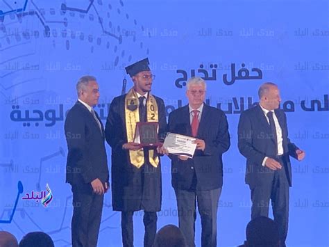 وزير التعليم العالي أدعو القطاع الخاص للمشاركة في الجامعات التكنولوجية