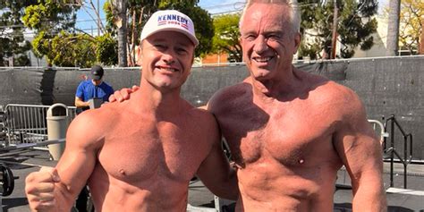 Rfk Jr Posts Push Up Video After Viral Bench Press Getting In Shape